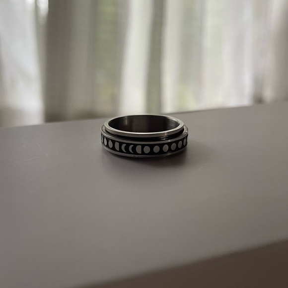 Jewelry | Moon Phases Spinner Ring | Poshmark